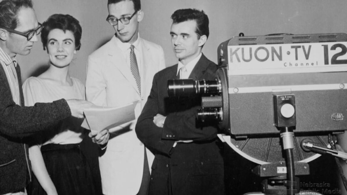 Ron Hull, public TV pioneer in Nebraska, dies at 92 - Current