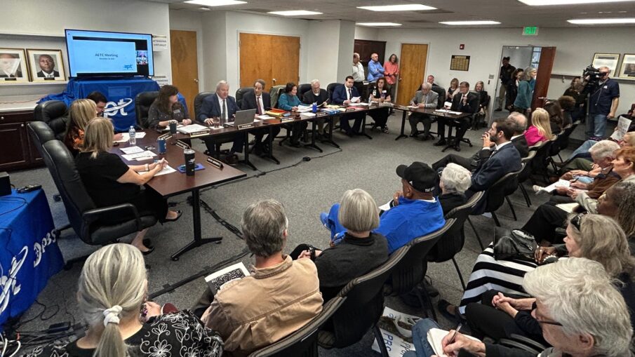 Commission votes to keep PBS programming on Alabama Public Television ...